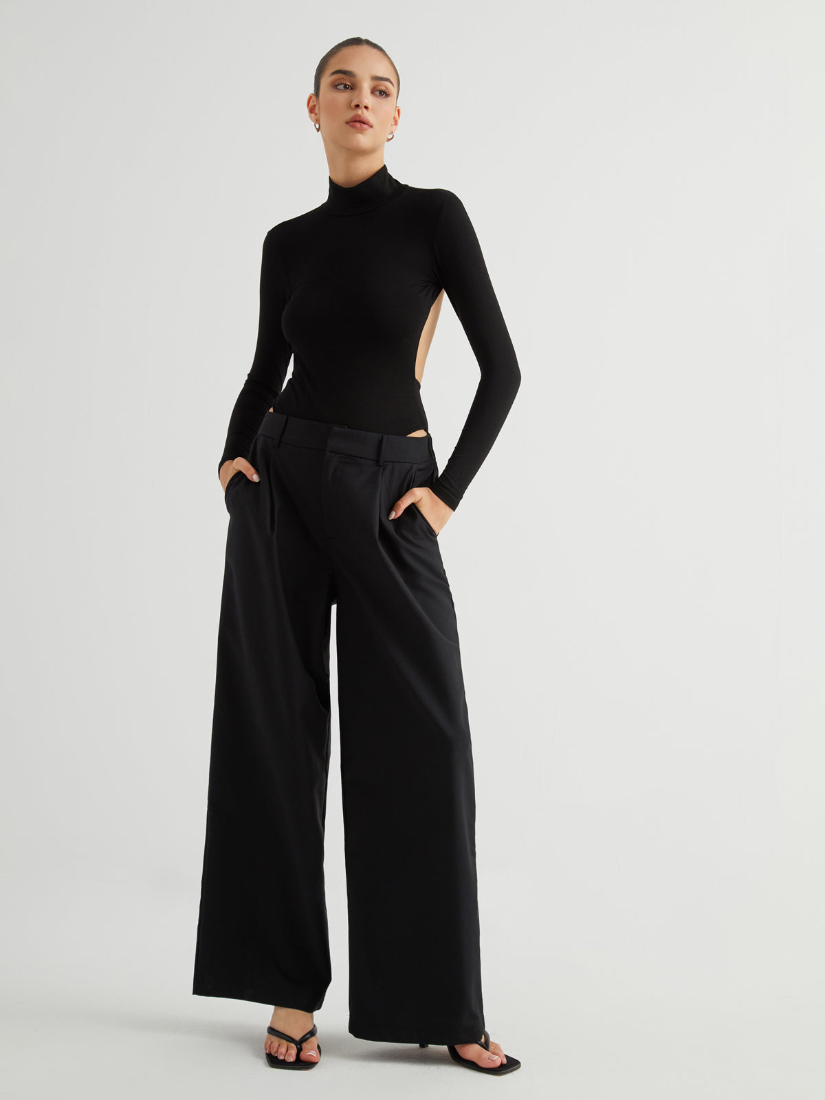 Open Back Mock Neck Bodysuit – OBZUU